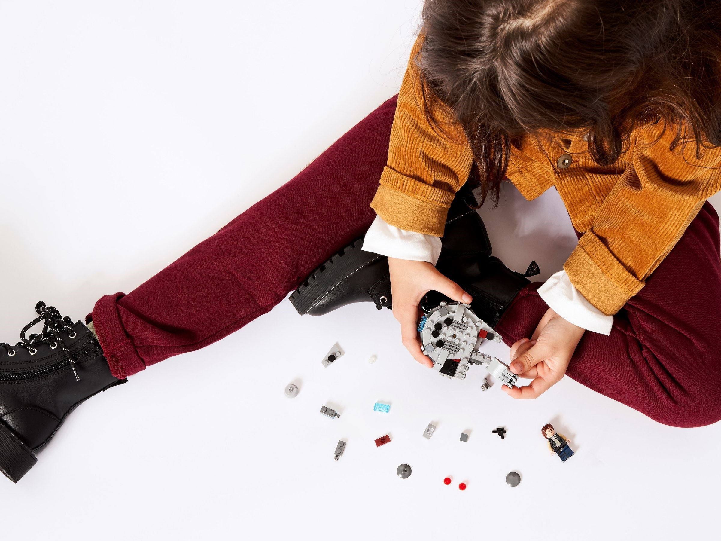 LEGO Star Wars Millennium Falcon Microfighter és más LEGO játékok 4.100 ...